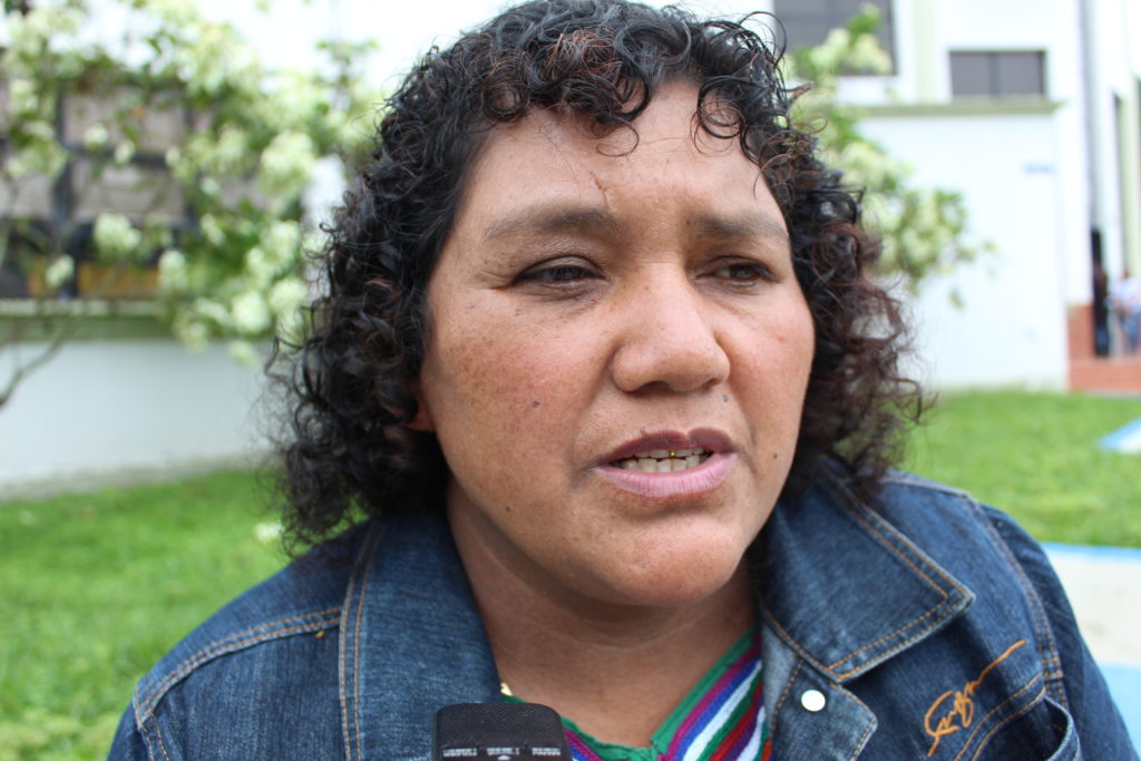 Emilia Ventura: la indígena que lucha contra el abandono de ...